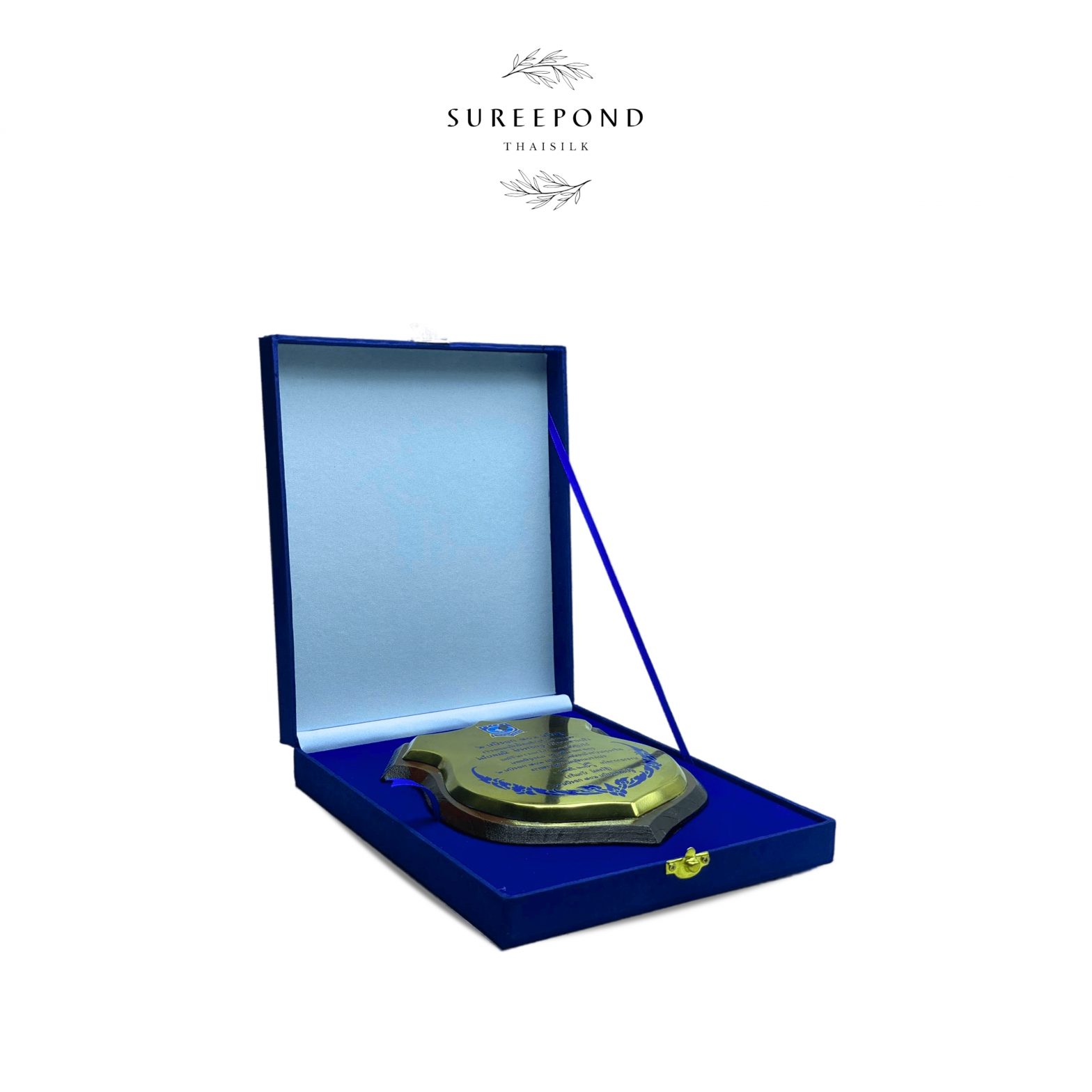 กล่องใส่โล่ โล่รางวัล Silk ฺBox Packaging [ สั่งผลิตได้ค่ะ ] - สุรีย์ภร ...